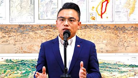 綠營爆父親是統戰幹部 洪孟楷反擊「為選舉只會抹紅」：有違法歡迎告發 太報 Line Today