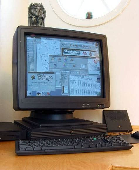 900 Idee Su Computers Nel 2021 Vecchi Computer Windows 95 Pc Cases