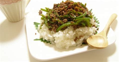 【夏丼】ピーマンとひき肉のピリ辛丼 By 820 【クックパッド】 簡単おいしいみんなのレシピが311万品