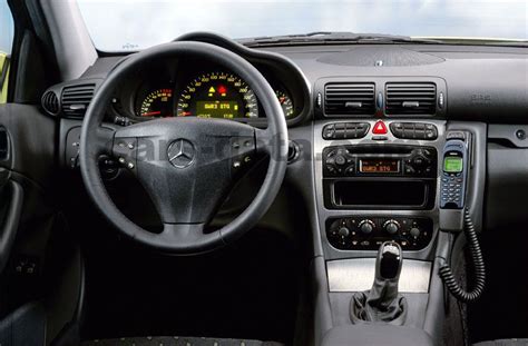Mercedes Benz C Class Sports Coupe Images 2 Of 10