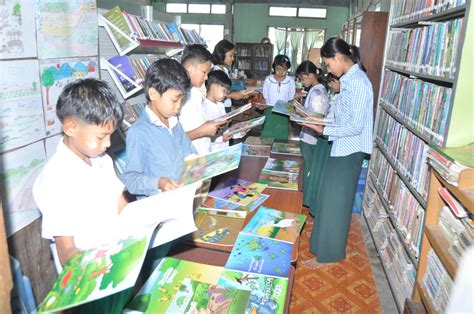 ဝေါမြို့နယ်ရုံး ပြည်သူ့စာကြည့်တိုက်တွင် ဆေးရောင်ခြယ်ပြိုင်ပွဲနှင့်စာအုပ