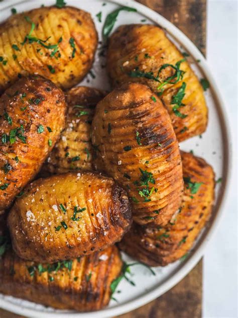 Hasselback kartofler Opskrift på hasselbagte kartofler