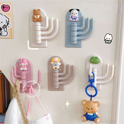 Cartoon Cartoon Three Hook Hook Cute Perforation Free Seamless Sticky