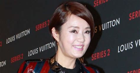 [포토]장미희 아찔한 시스루 가슴라인