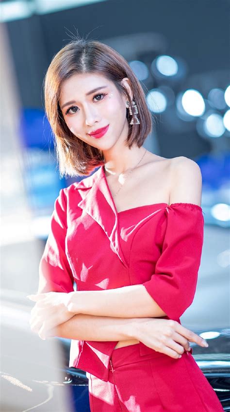 韩国美女紧身牛仔裤私房照 壁纸高清