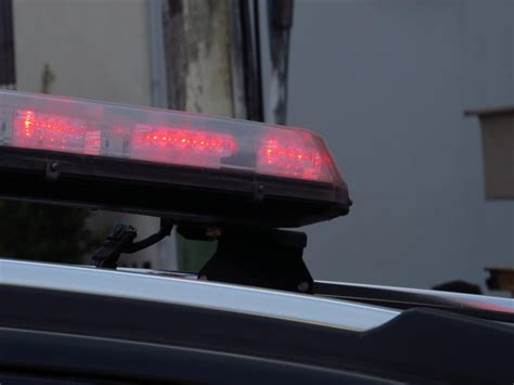 Homem descumpre medida protetiva e é preso após ir ao local de trabalho