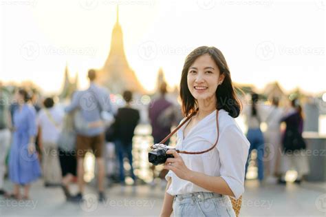 Portrait Young Beautiful Asian Woman Smiling While Travel At Wat Arun