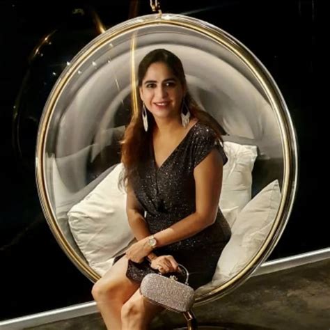 Rashmee Bhansali Rashmeebhansali • Threads Say More