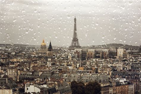 Tempête Bella à Paris des rafales de vent à 145 km h au sommet de la
