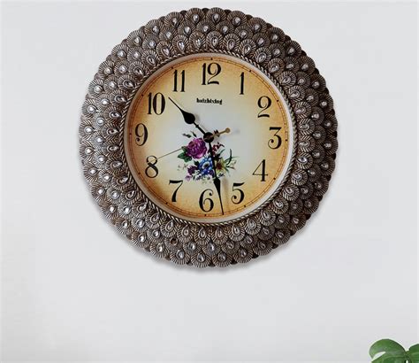Buy Royal Pearl Silver Grey Wall Clock At 23 Off Online Wooden Street