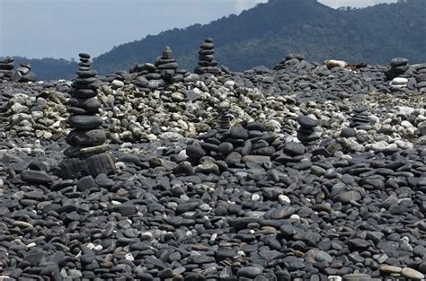 그룹돌들과 오른면 왼면에 마주 닿아 힌ngarm 아일랜드 남왕 태국 0명에 대한 스톡 사진 및 기타 이미지 0명 가시