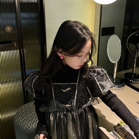 女童加绒公主裙纱裙篷篷裙气质连衣裙中大童超大摆裙子 气质打底 虎窝淘