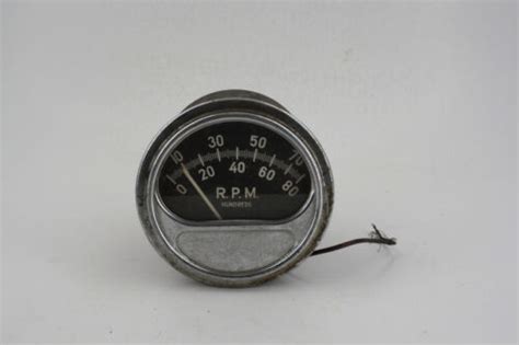 Vintage Sun Electric Tachometer 12v 8 Cylinder 0 8000 Fz 88n Ebay