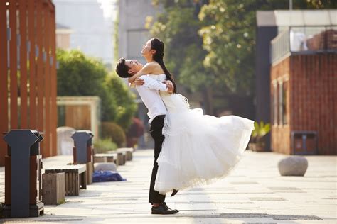 なぜ結婚するの？結婚したい理由＆幸せな結婚を叶えるためのポイントとは