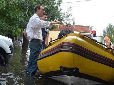 Los Diarios Del Mundo Reflejaron El Desastre De Las Lluvias En La Argentina Infobae