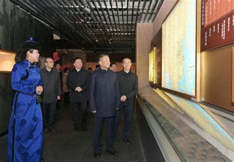 孙绍骋调研北疆文化建设内蒙古工作草原