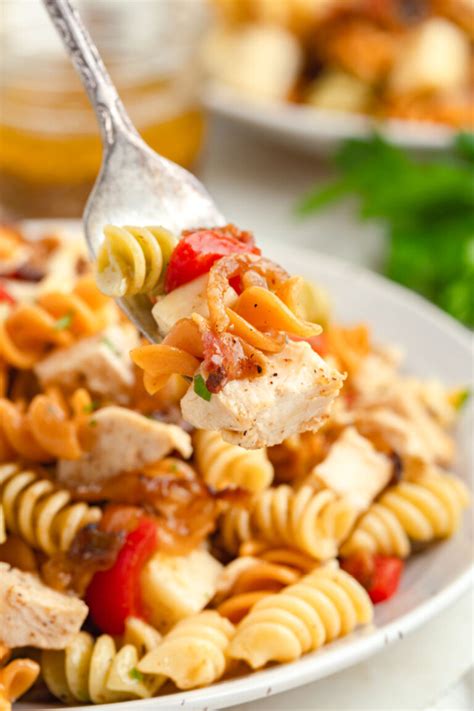 Chicken Pasta Salad With Italian Dressing • Bread Booze Bacon
