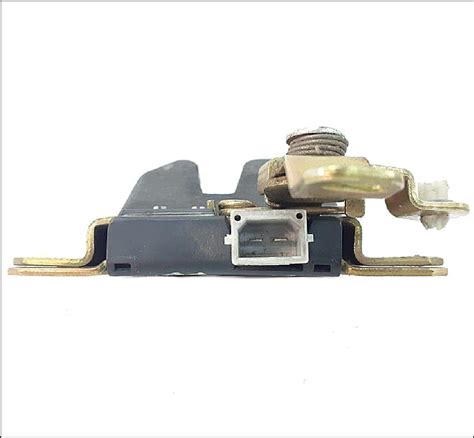 Rear Boot Trunk Lid Lock Latch With Switch 3b5827505m Vw Volkswagen