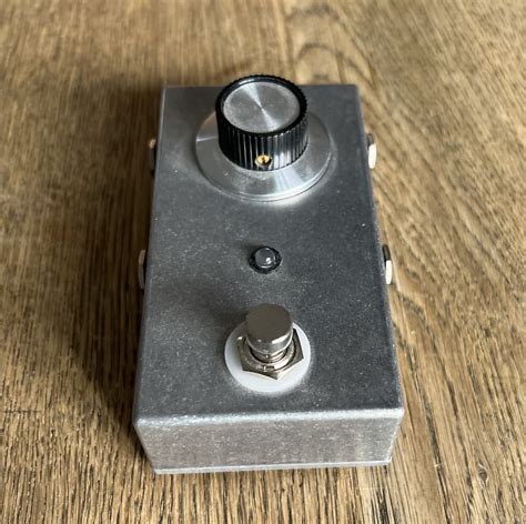 Tiny Tone True Bypass Effects Loop Controller Stompbox With Reverb