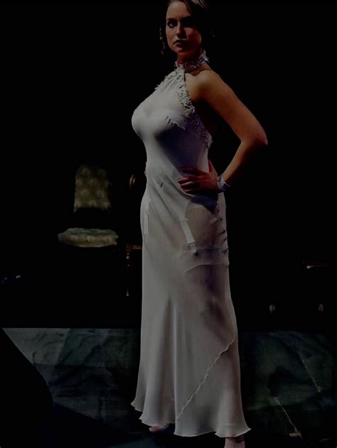 Milana Vayntrub Scrolller Milana Vayntrub Scrolller