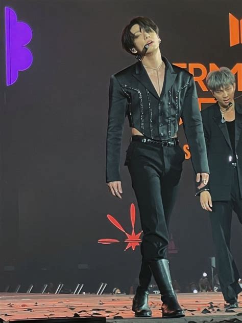 Rina⁷ Saw Bts Again On Twitter Jeon Jungkook Jungkook Foto Jungkook