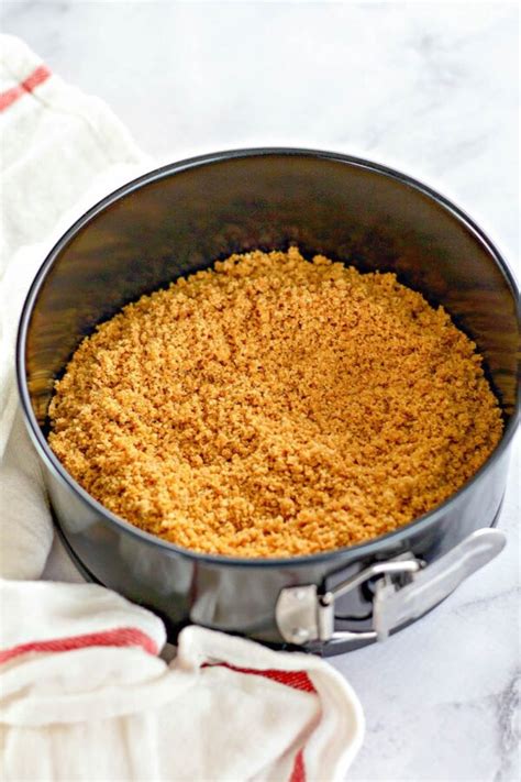 Easy Graham Cracker Crust Recipe The Novice Chef