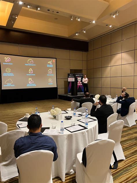 Hisham A Shahla On Linkedin Data2030summit Dubai Couchbase Nosql Capella Dbaas Hyperight