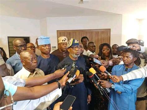 Breaking Fg Tuc In Crucial Meeting Over Fuel Subsidy Removal Legitng