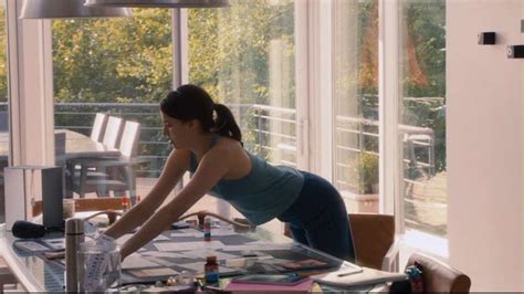 1x09 The Garveys At Their Best Mqo109 031 Margaret Qualley Online