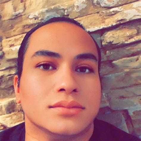 Roger Lee Rogerlee Snapchat Stories Spotlight And Lenses