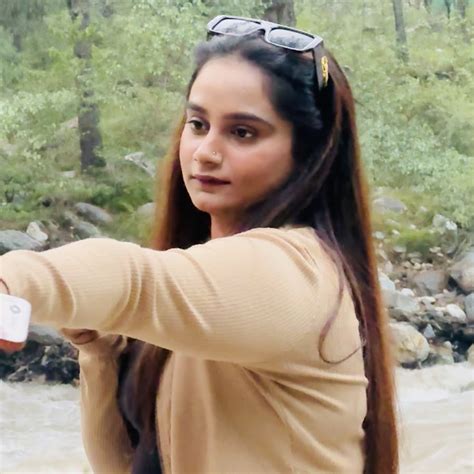 Firdosh Saifi Youtube