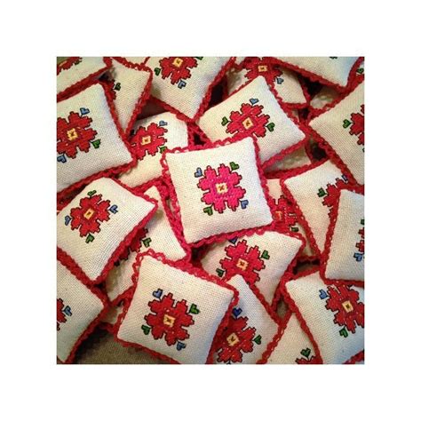 Игленици сувенир с българска шевица ръчна бродерия Souvenir Holiday Decor Decor