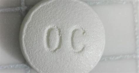 Netflix Y El Imperio Del Dolor Oxicodona