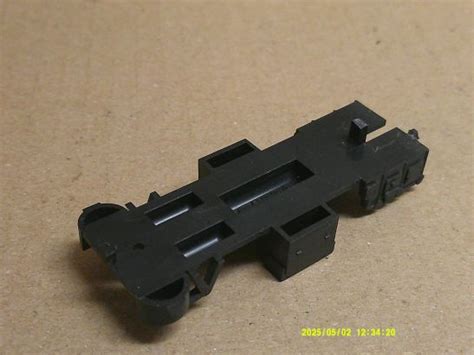 R158 Class 101 Met Cam Dmu M79632 Green Dummy Car Undercarriage Tank