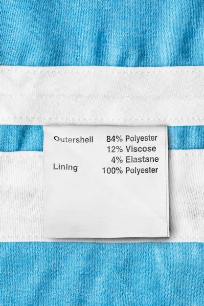 7000 Clothes Lable Mockup Pictures