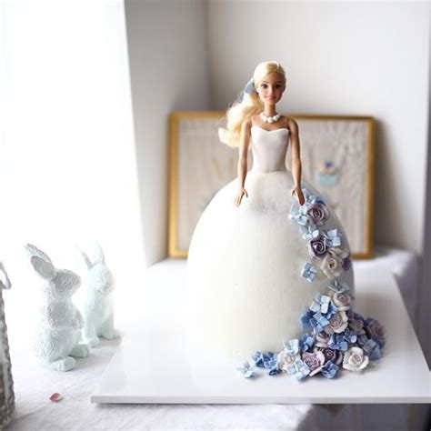 복근이 부러워요 😍💕 바비케이크 👱‍♀️💕 Buttercream Flowercake 4th Advanced Class 플라워케이크 플라워케익 대구플라워케이크