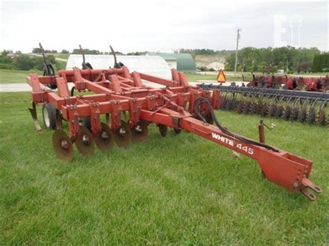 White 445 Auction Results In Waukon Iowa Equipmentfacts