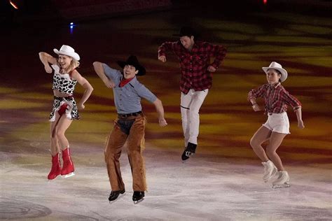 画像 ｢羽生結弦｣出演ショーが地域振興に絶大効果 奥州市開催｢スターズ･オン･アイス｣が大盛況 スポーツ 東洋経済オンライン