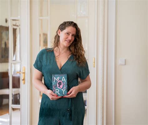 Anne Eekhout V Rozhovoru Pro Magazín Marianne A Rádio Vltava Naše