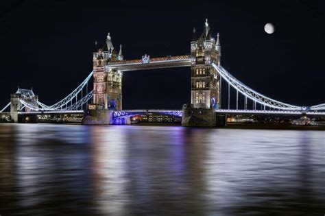 Solve Tower Bridge London Jigsaw Puzzle Online With 400 Pieces