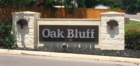 Oak Bluff Hoa