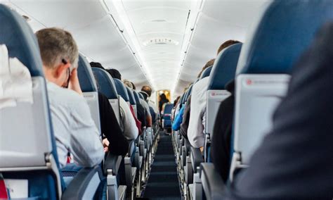 Obese Woman Refuses To Give Up Extra Seat She Purchased On Plane So