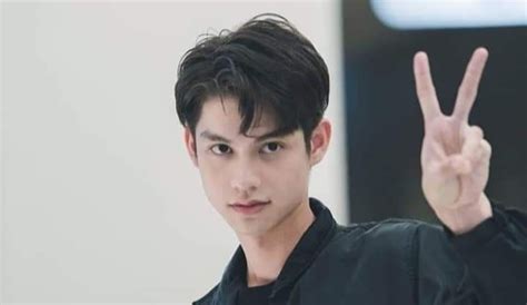 Nyein Myat Thu ၿငိမ္းျမတ္သူ
