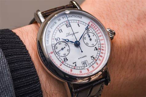 Quest-ce que le chronographe? Comment identifier et 3 notes lors de lachat