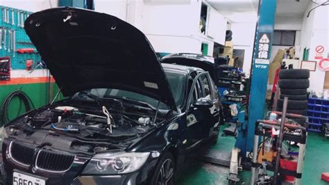 【鉦宏汽車】寶馬bmw 330i E90冷氣不冷問題冷氣測漏風箱破損導致冷氣管路壓力不足冷氣保養項目新北市bmw推薦保養維修保障