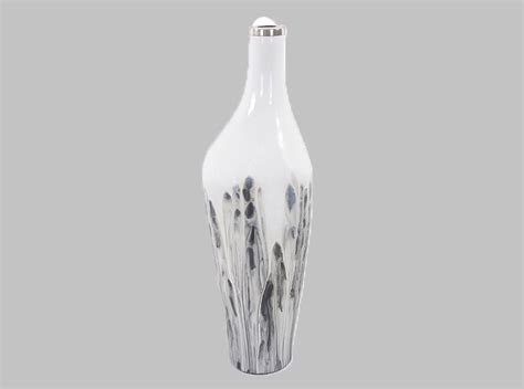 Albercht Asymmetrical Glass Vase Mueblería Bonanza