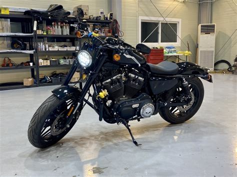 인천랩핑 할리 데이비슨 1200 로드스터 유광 블랙 랩핑 글로시블랙 바이크랩핑 부천랩핑 김포랩핑 네이버 블로그