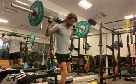 ¿cómo Es El Entrenamiento Físico De Los Jugadores De Fútbol Profesional