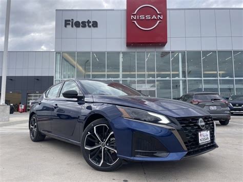 New Nissan Altima SR D Sedan In McAllen Bert Ogden Nissan
