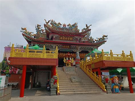 台灣美廟故事 三峽廣行宮關聖帝君廟 🙇 廣開祿庫以通達五路 行德立功誠自感天聰 關聖帝君 忠義千秋